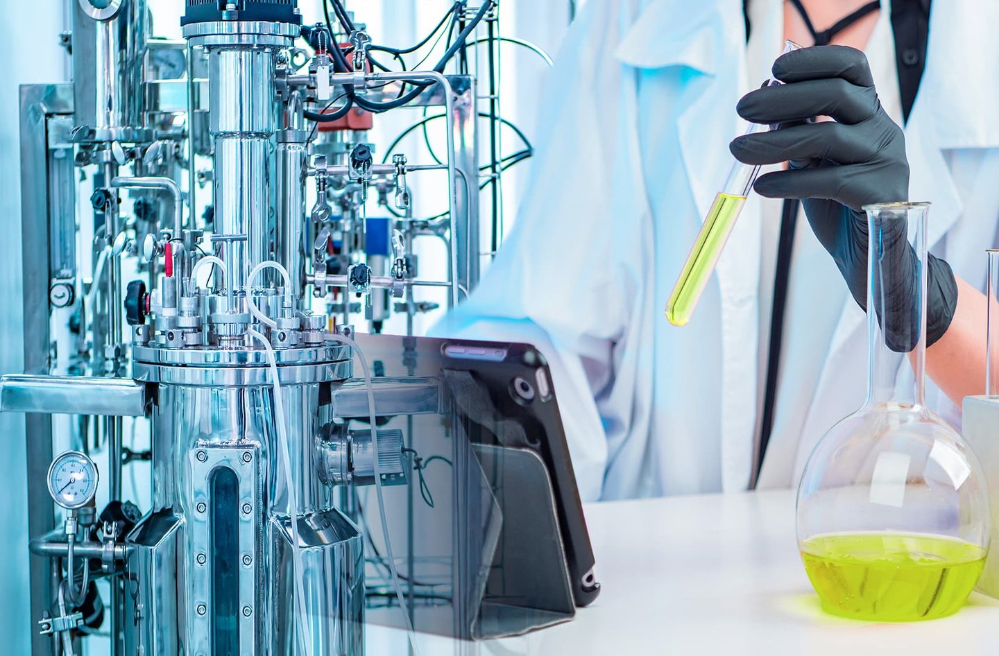 Timegate Instruments: Real-time data with fluorescence suppression