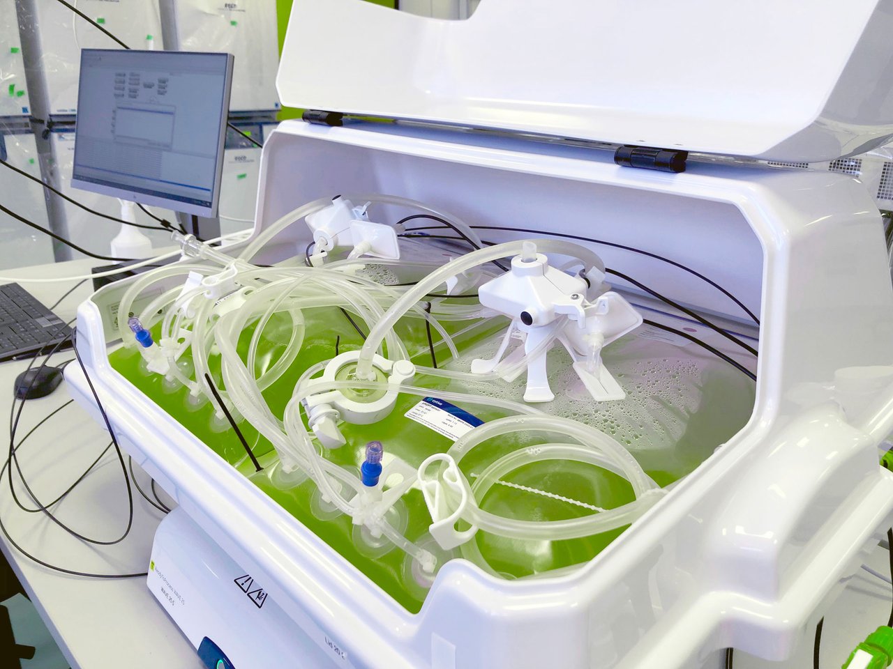 Downstream process monitoring and control with Timegated® Technology